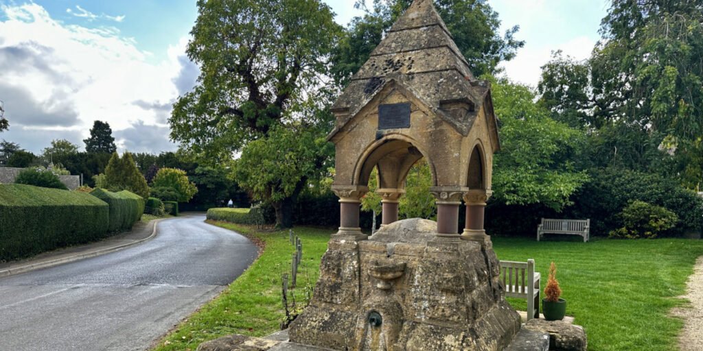 Broadway Tower – Iconic Hilltop Landmark in the Cotswolds